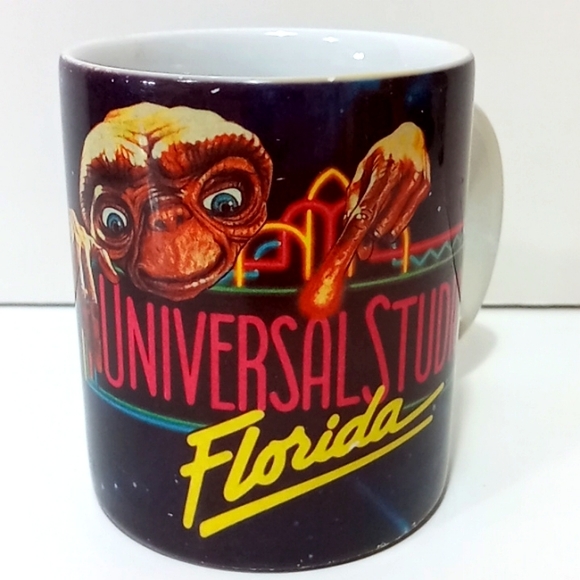 Universal Studio | Dining | Universal Studios Et Mug | Poshmark